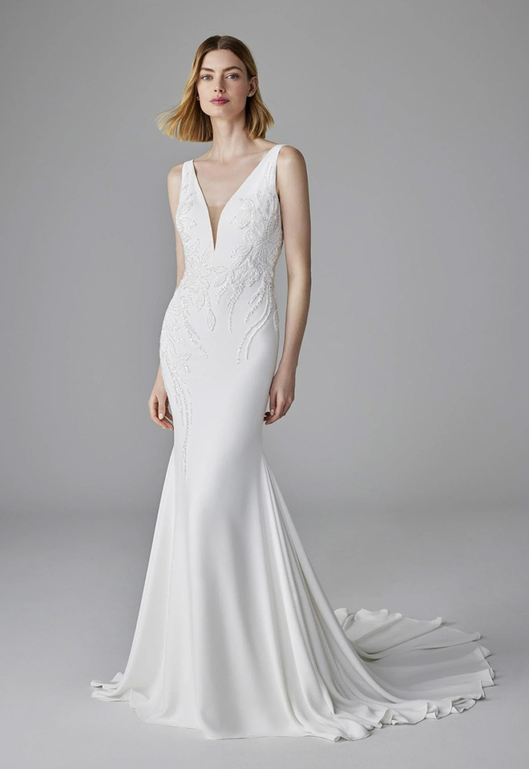 Sample Pronovias 'Dulcie' Wedding Dress For Sale